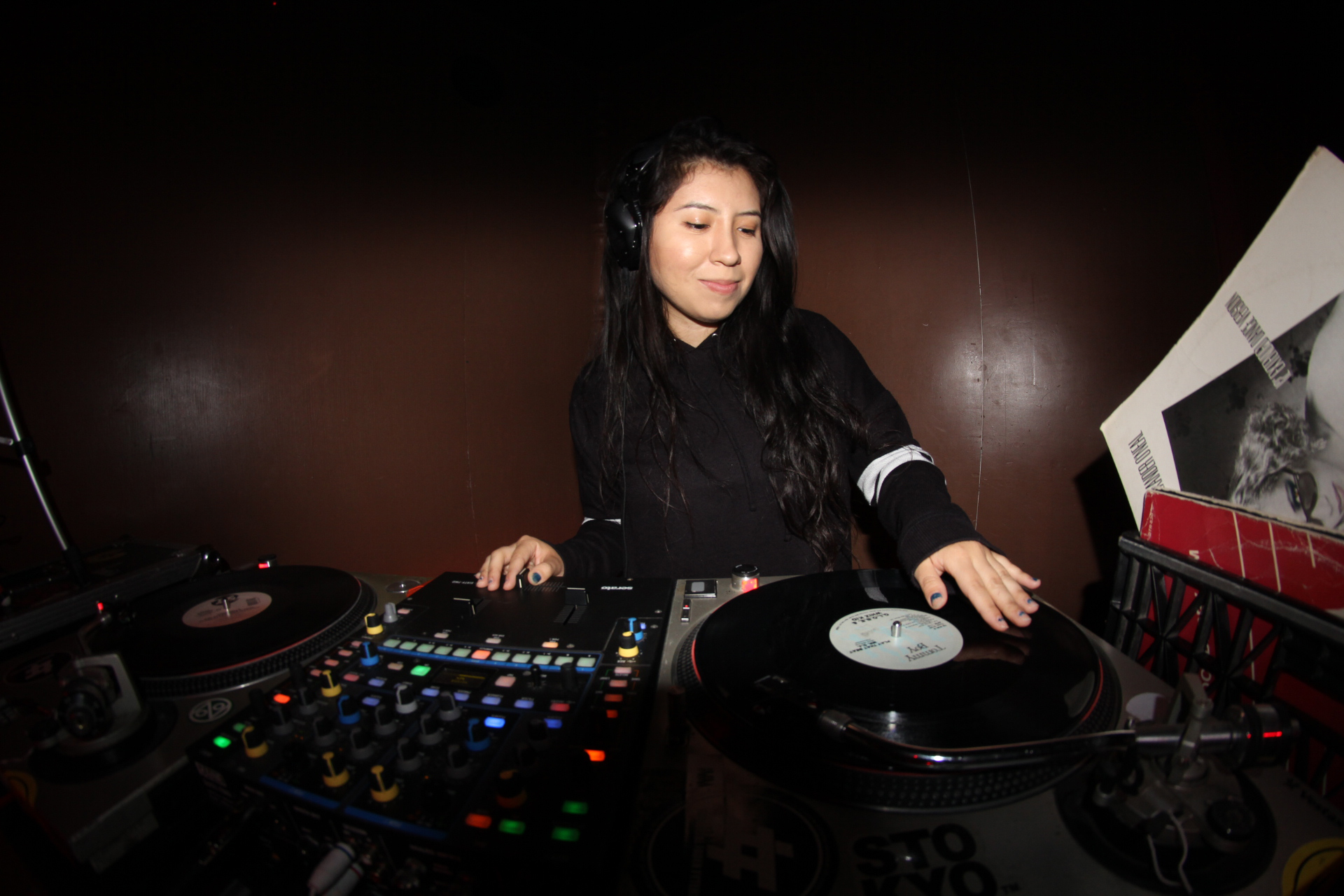 6 Female DJs You Need To Know - Loop Magazine