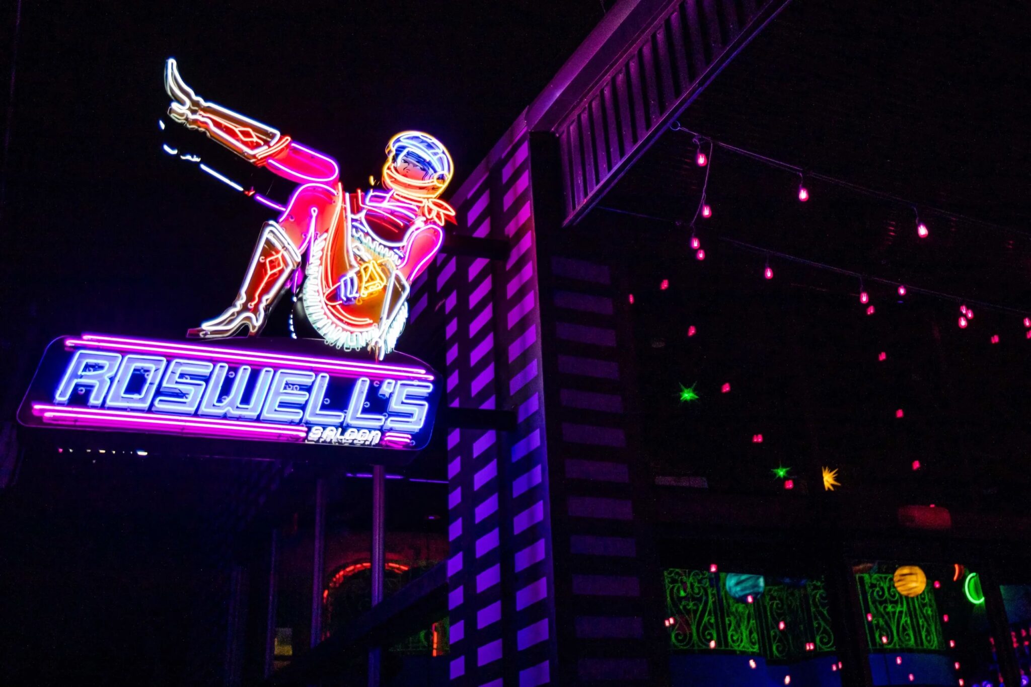 Party With Aliens: Earth's Coolest Space-Themed Bars