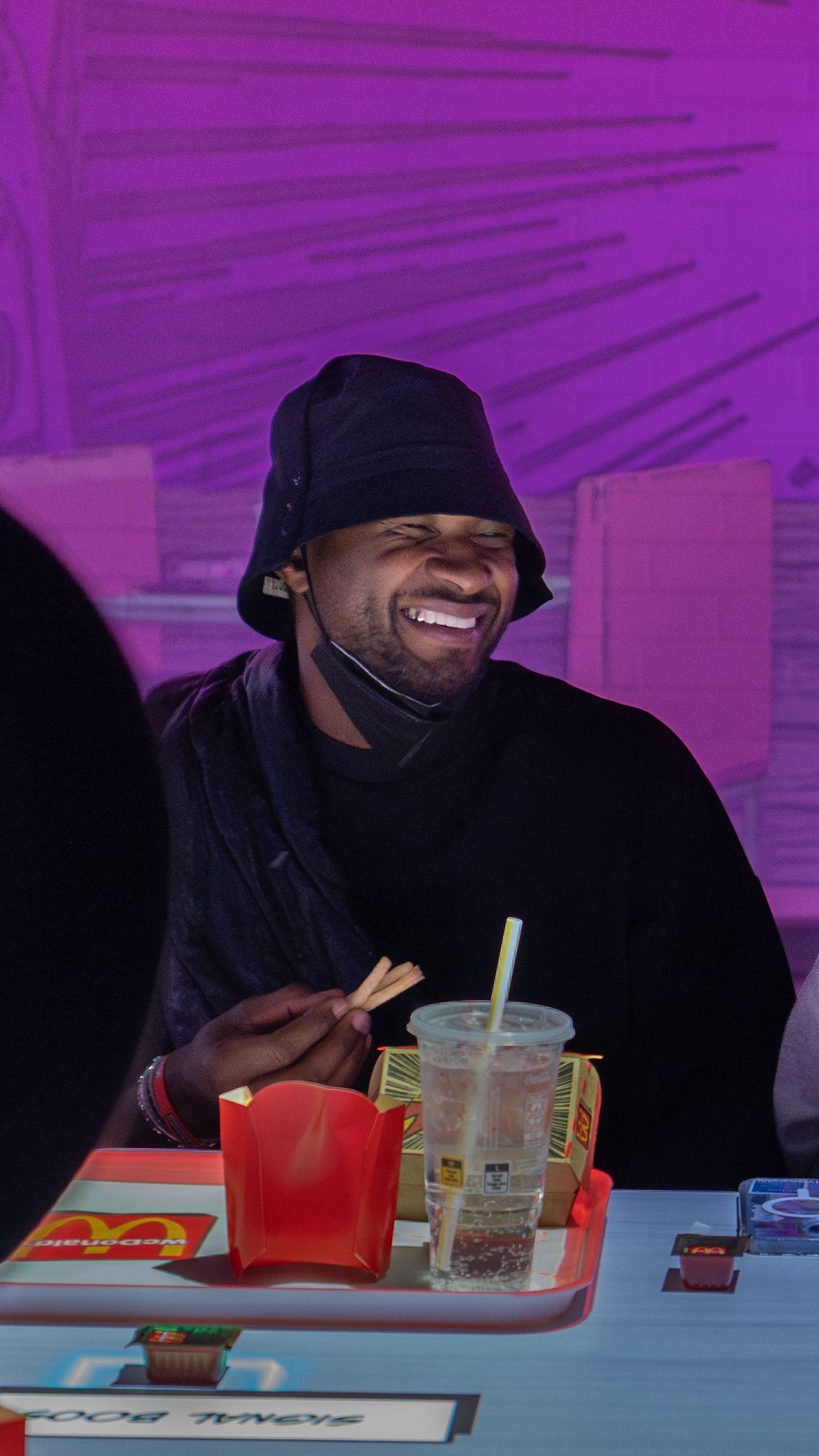 Usher Attends WcDonald’s Immersive Dining Experience in LA